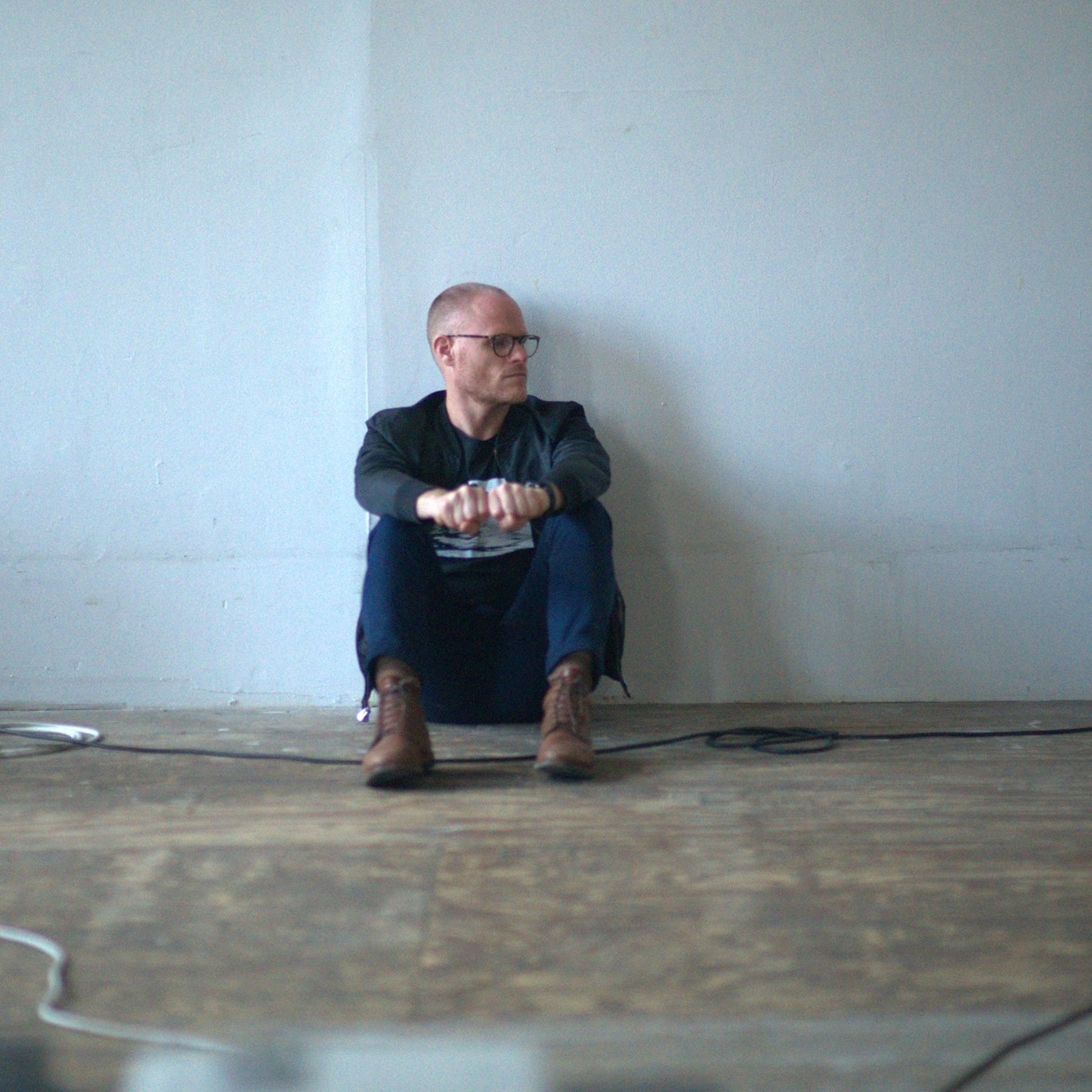 Francis Harris: Thresholds (Scissor and Thread) | Beatburguer