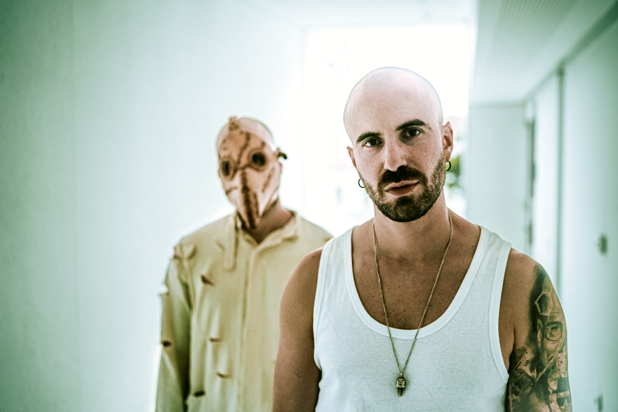 Hozho y Brenda Serna en Weekend Beach 2025